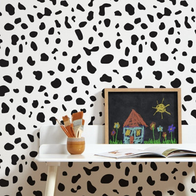Lots of Spots Wallpaper Black and White