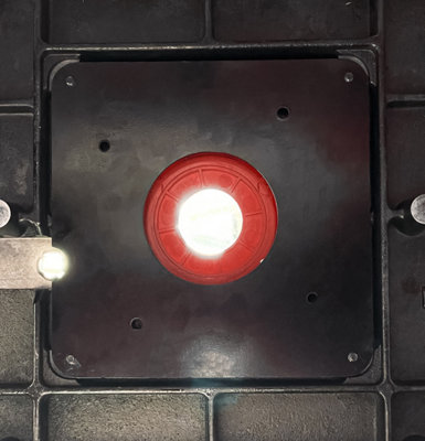 Lumberjack Cast Iron Router Table With A One Piece Aluminium Fence ...