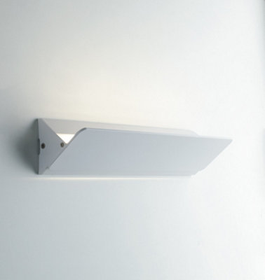 Luminosa Aileron Bco Adjustable LED Wall Uplight, White Sand, 4000K