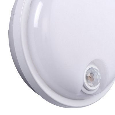 Luminosa Rond Plus CCT PIR IP65 15W Outdoor Flush Opal