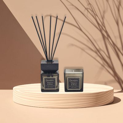 Luxurious Candle and Reed Diffuser Gift Set for Elegant Home Ambiance