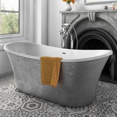 Luxury Freestanding Bathtub 1695x750 - Silver | DIY at B&Q