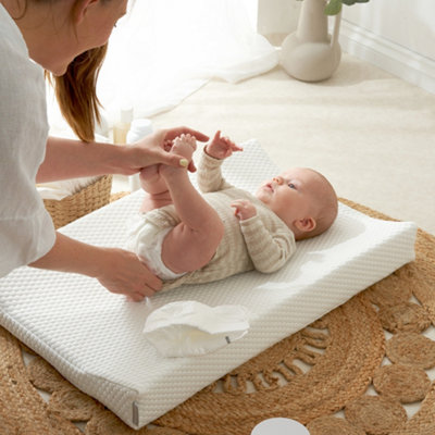 Luxury White Fabric Anti-Roll Changing Mat