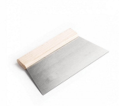 LVT & Vinyl Notched Adhesive Spreader Trowel - 2mm (B1 Size) | DIY at B&Q