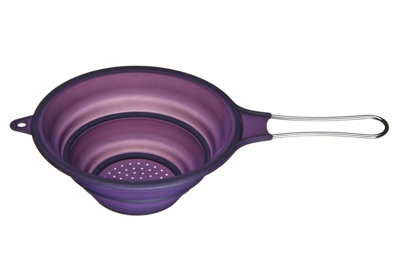Maison by Premier Purple Silicone Zing Strainer | DIY at B&Q