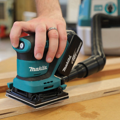 Makita DBO481Z 18v LXT 114mm 1/4 Sheet Finishing Cordless Palm Sander ...