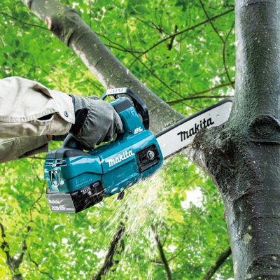 Makita DUC254Z 18v LXT Brushless 25cm Cordless Chainsaw Top Handle Bare + Bag