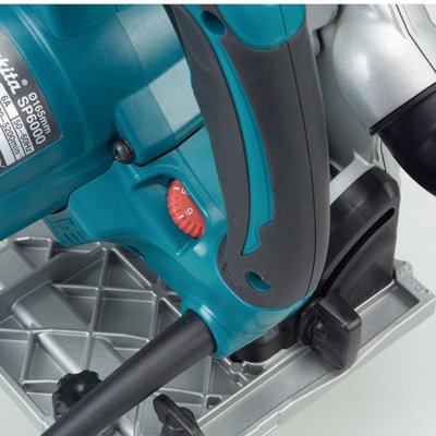 Makita SP6000J1 Plunge Cut Circular Saw 165mm 240v 2 x 1.5m Guide Rail