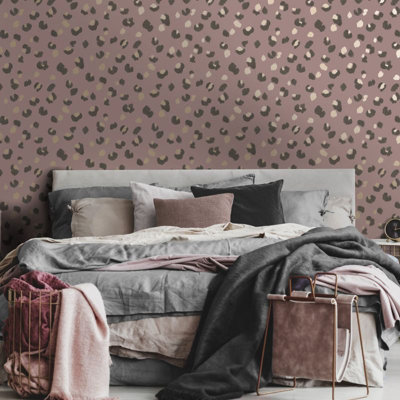 Mali Leopard Print Wallpaper - Dusky Pink | DIY at B&Q