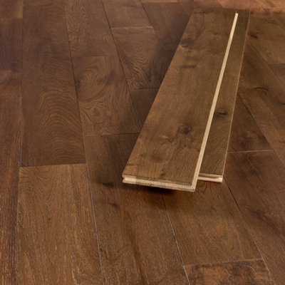 Malton 18mm x 120mm Double Smoked Brushed Matt Lacquer Solid Oak ...