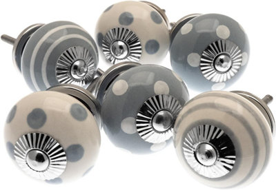 MangoTreeKnobs - Mixed Set of Whisper Grey and White Ceramic Cupboard Knobs x Pack 6 (MG-258)