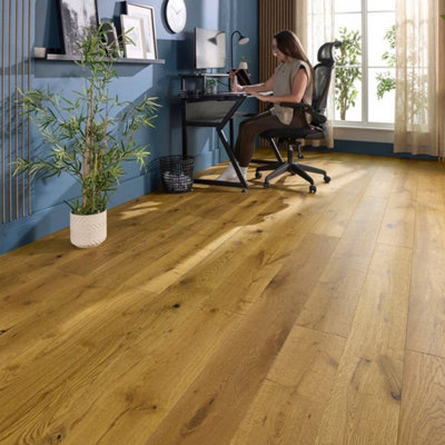 Manor Corsham Engineered Wood Flooring 18mm x 190mm Golden Brushed ...