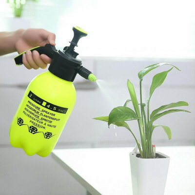 2l spray bottle store