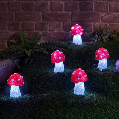Marco Paul 5pc Christmas Mushroom String Light Set