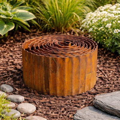 Marco Paul 6m Garden Rust Effect Steel Edging