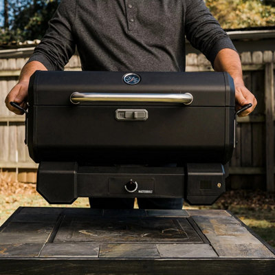 Masterbuilt Portable Charcoal BBQ Smoker with Cart Foldable Outdoor ...