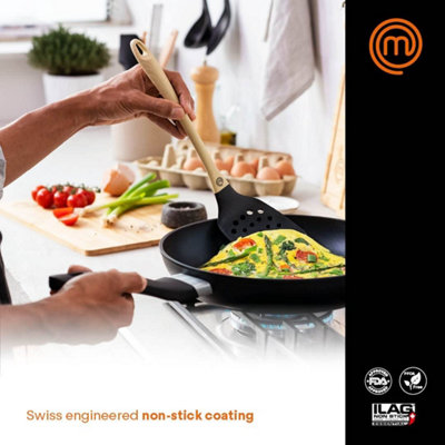 MasterChef 525502 Essential Non-Stick Frying Pan 24cm