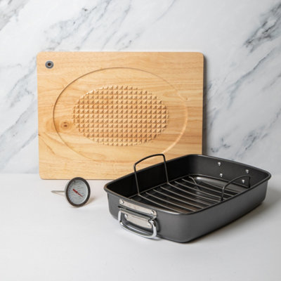 MasterClass 4pc Thermometer Carving Board Roasting Pan Removable Rack Set