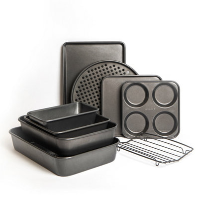 MasterClass Bakeware Set of Pans, Rack, Trays, Loaf Tin, and Pizza ...