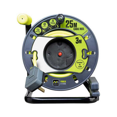 Masterplug Weatherproof Outdoor Cable Reel 25 Meters - Weatherproof ...