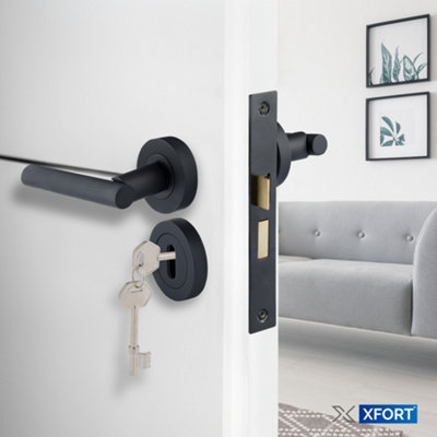 Matt Black Beacon Lever On Rose Lock Pack, Complete Lock Set