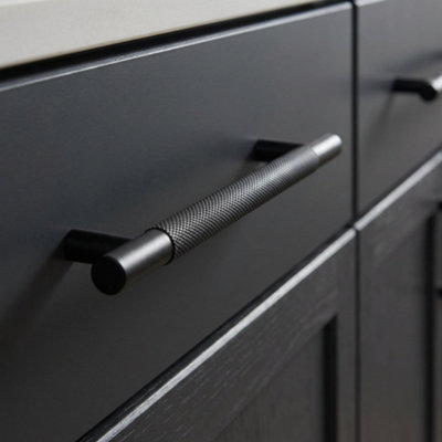 Matt Black Knurled T Bar Pull Handle - 160mm c/c