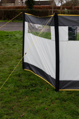 Maypole 3 Panel Inflatable Windbreak (Multi-Point Inflation)
