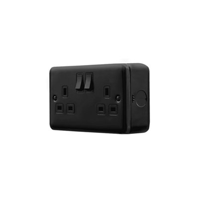 MCP536BK Metal Clad 13A Double Switched Socket in Black