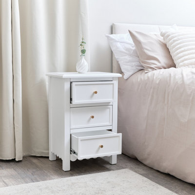 Melody Maison 3 Drawer Scalloped Bedside Table - Staunton White Range ...