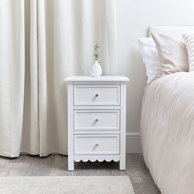Melody Maison 3 Drawer Scalloped Bedside Table - Staunton White Range