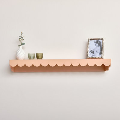 MELODY MAISON EXTRA LARGE PEACH SCALLOPED WALL STORAGE SHELF - 90CM