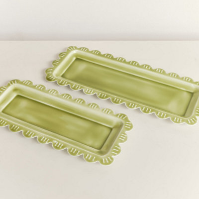 Melody Maison Large Green Enamel Embossed Scalloped Tray