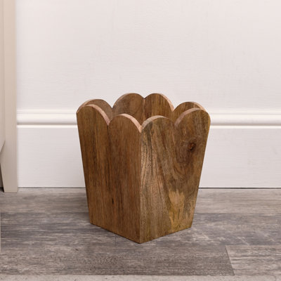 Melody Maison Mango Wood Scalloped Edge Waste Paper Bin