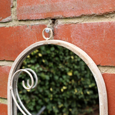 Melody Maison Outdoor Metal Stone Effect Mirror with Plant Pot