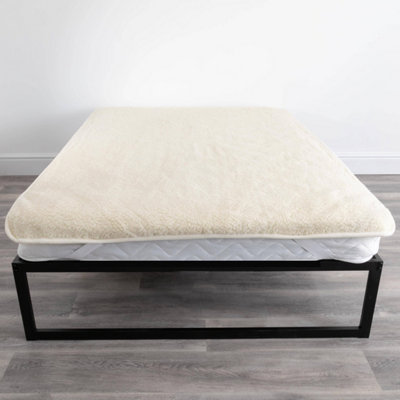 Merino Wool Mattress cover - Natural | DIY at B&Q