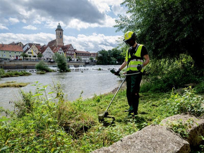 Metabo Bike Handle Line Trimmer 36V Brush Cutter FSB 36-18 LTX + X2 4AH Battery
