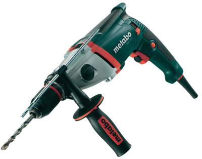 METABO SBE850-2 240v Percussion drill 13mm keyless chuck | DIY at B&Q