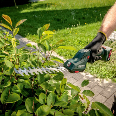 Metabo SGS 18 LTX Q (601609850) Cordless Shrub and Grass Shears