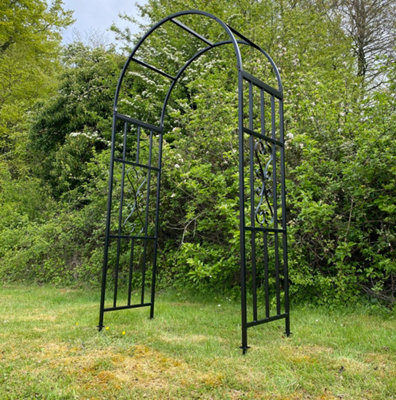 Metal Amalfi Decorative Garden Arch | DIY at B&Q