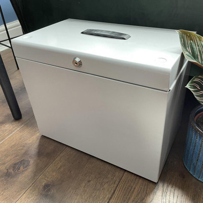 Metal Lockable A4 File Box with 5 Suspension Files - Store & Organise ...