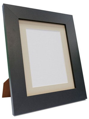 Metro Black Frame with Light Grey Mount for Image Size 4 x 3 Inch