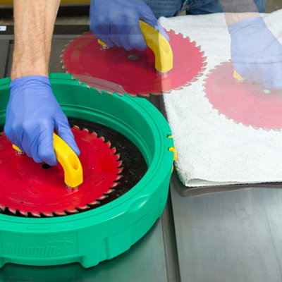 MicroJig BLADECLEAN Blade & Bit Cleaning System