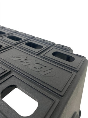 Milenco MGI Outdoor Single Plastic Step