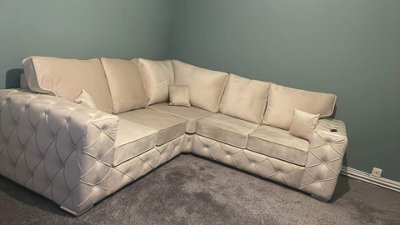 Milton Corner - Cream Fullback