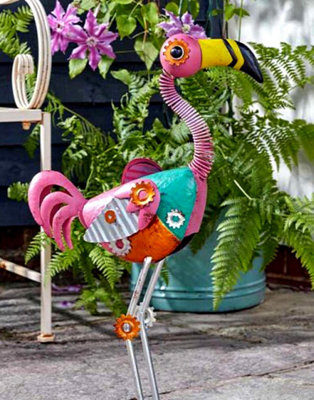 Mingo the Flamingo Garden Ornament Metal Durable Decoration | DIY at B&Q