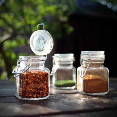 Spice jars small store