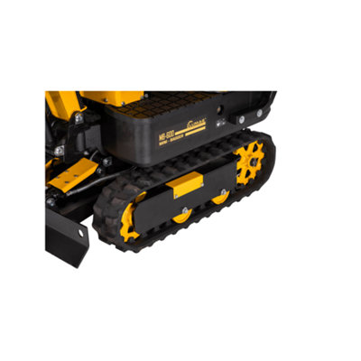 Mini Digger with ROPS 600KG Micro digger Incudes accessories Lumag MB600