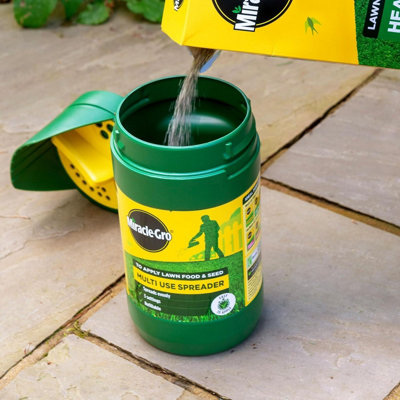 Miracle-Gro Garden Hand Spreader Jug Multi Use Grass Seed Plant Food ...