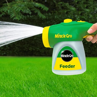 Miracle Gro Hose End Feeder with Soluble Plant Food Feeding for Flowers ...