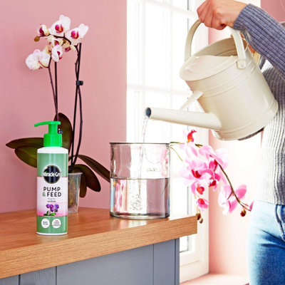 Miracle-Gro Pump & Feed Orchid 200ml Ready to Use Plant Food for Longer ...
